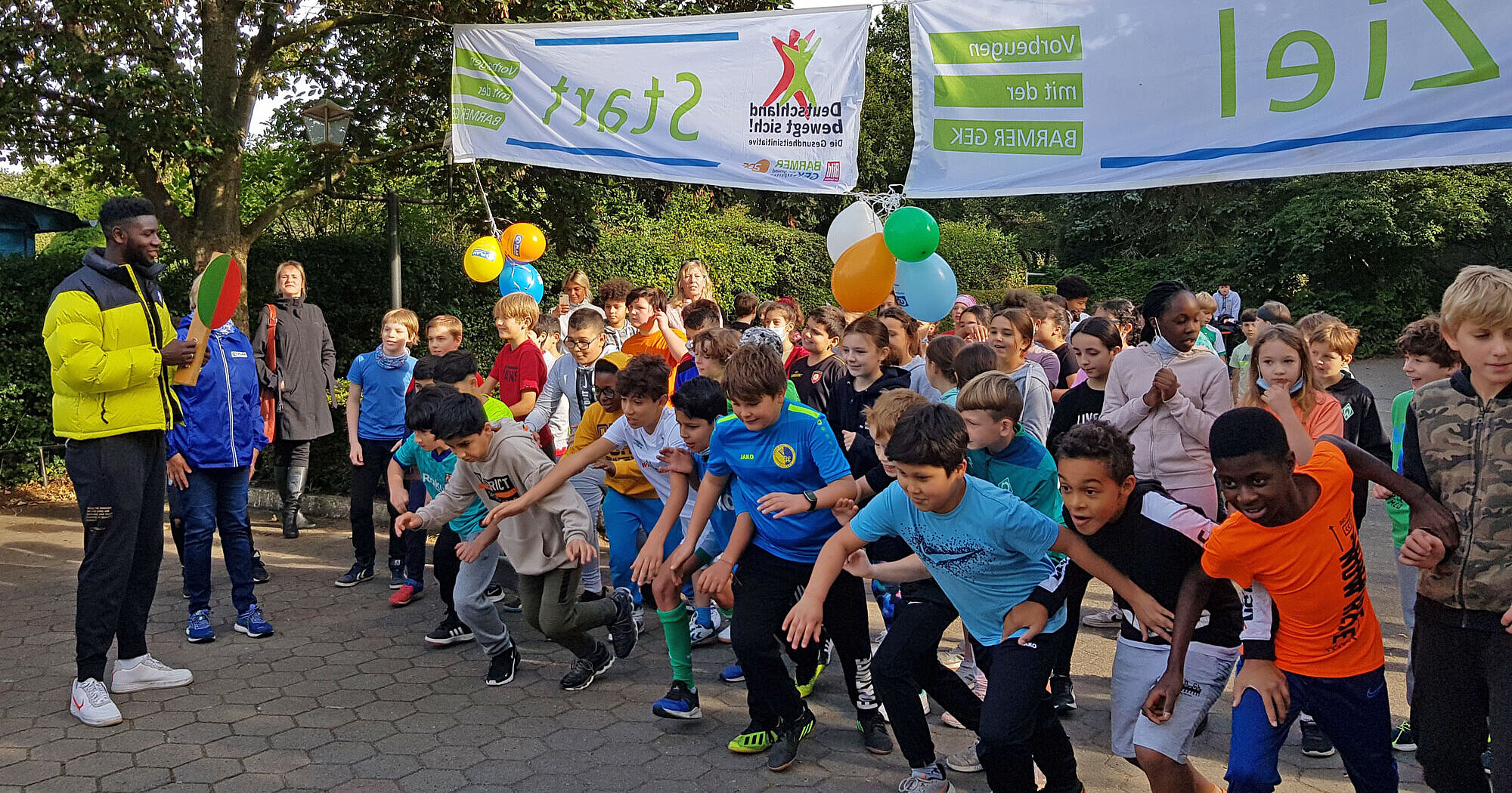 Spendenlauf für Schulen organisieren | Plan International