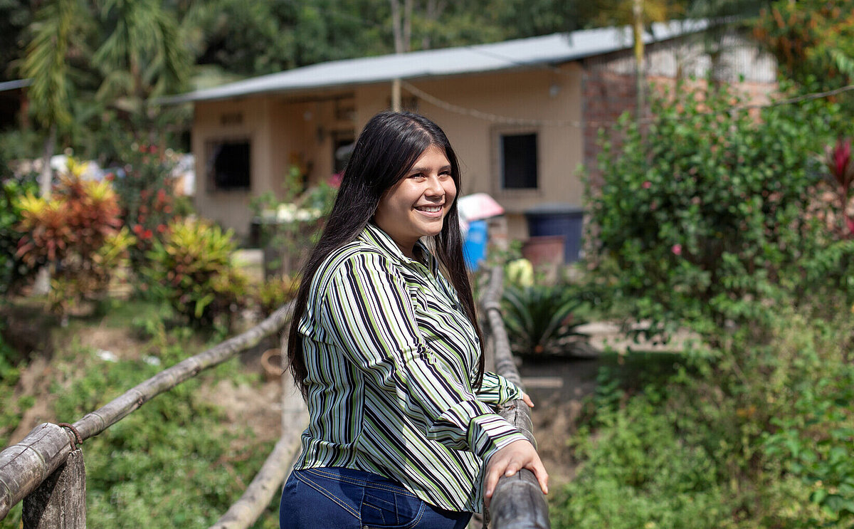 Wie eine junge Frau durch Migration zu sich selbst fand | Plan Post Magazin